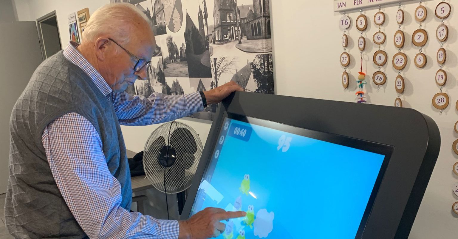 Care Table bietet interessante Beschäftigungsmöglichkeiten | Caritas Ahaus